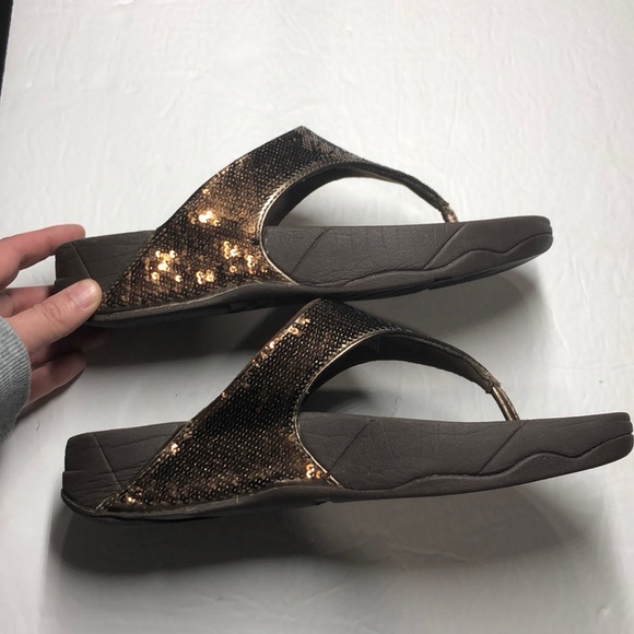 Fitflop | Shoes | Fitflop Brown Sequined Flip Flops Size 7 | Poshmark